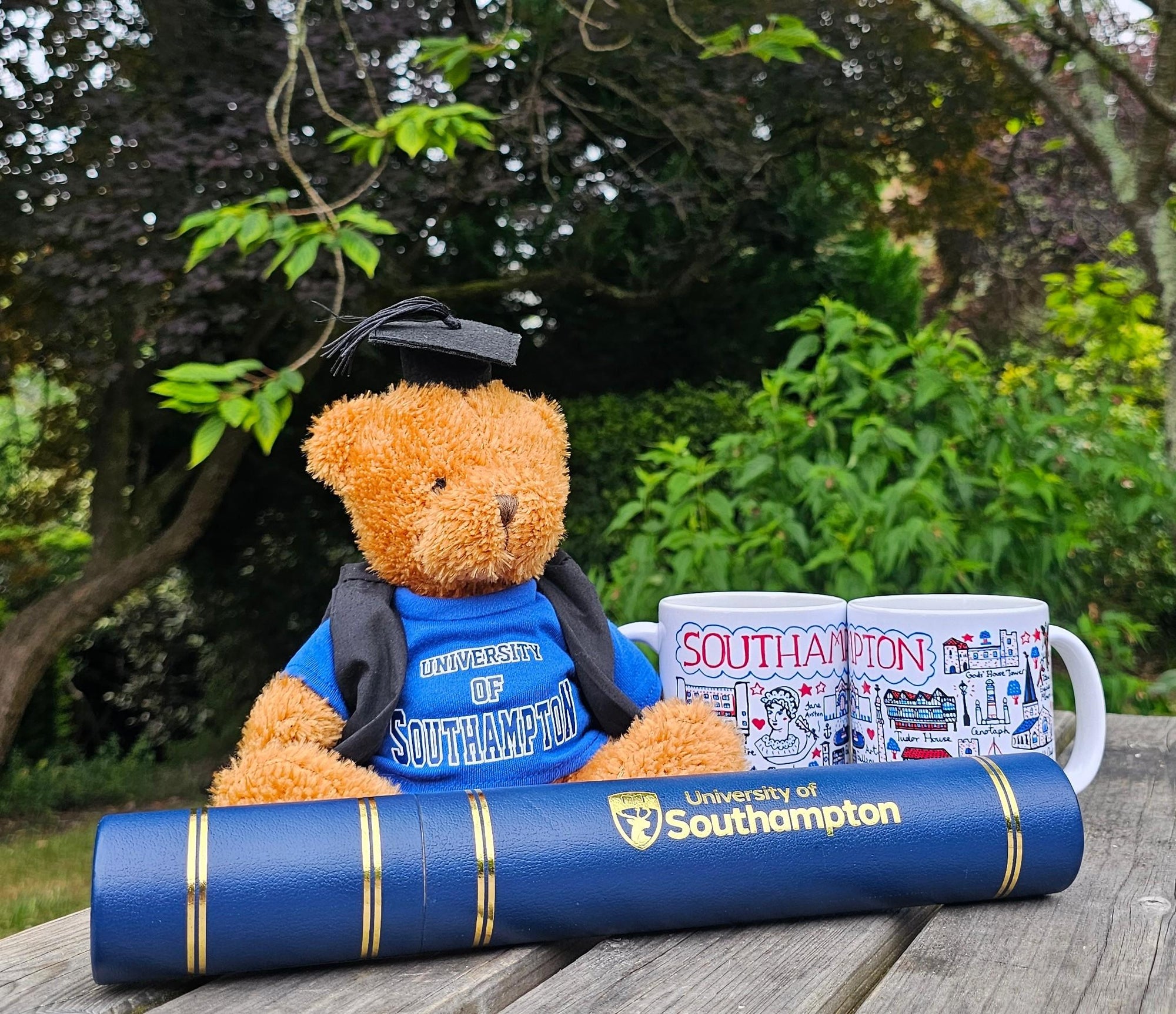 The Locker - Official Southampton University Merch